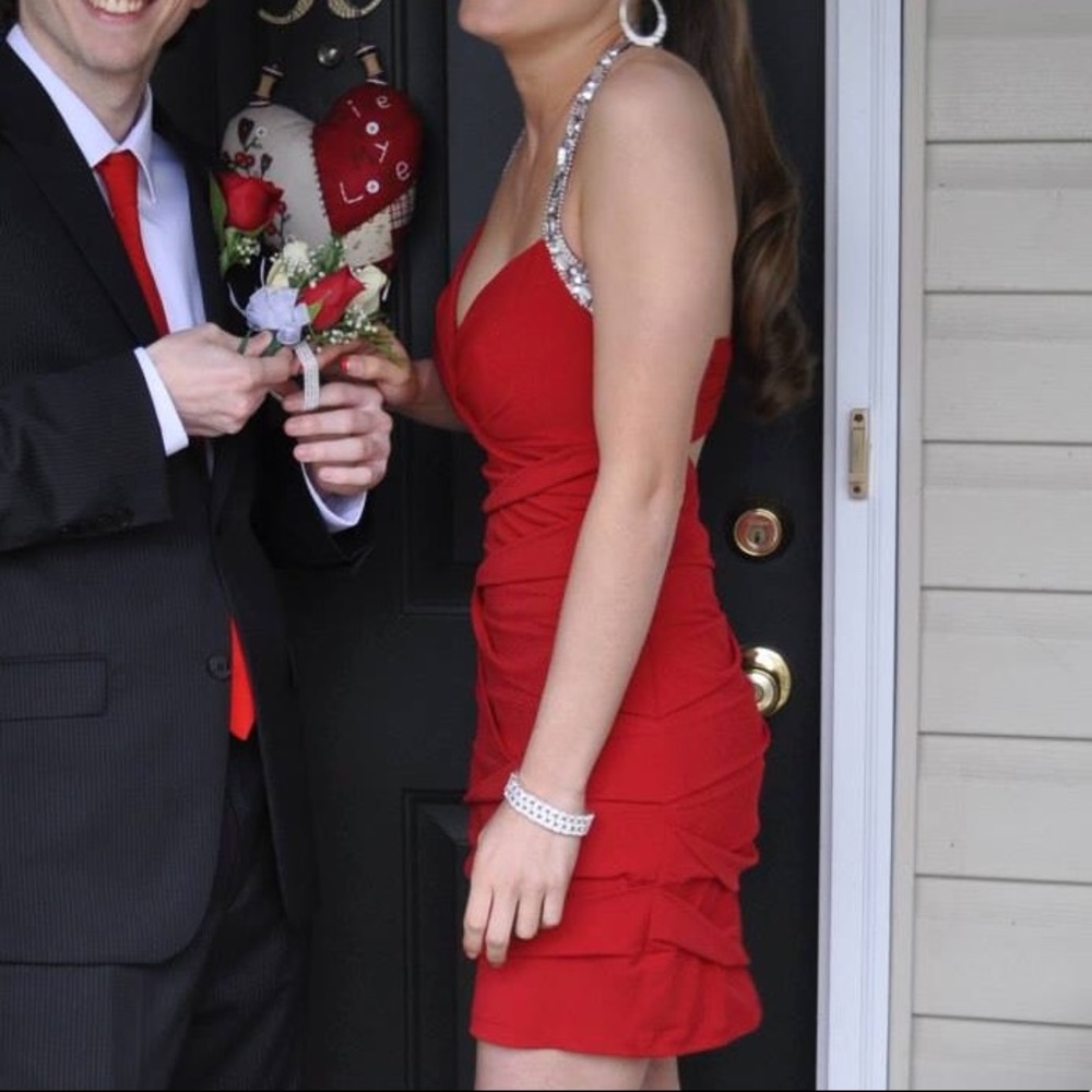 Red And Diamond Razor Back Prom Dress - Gem